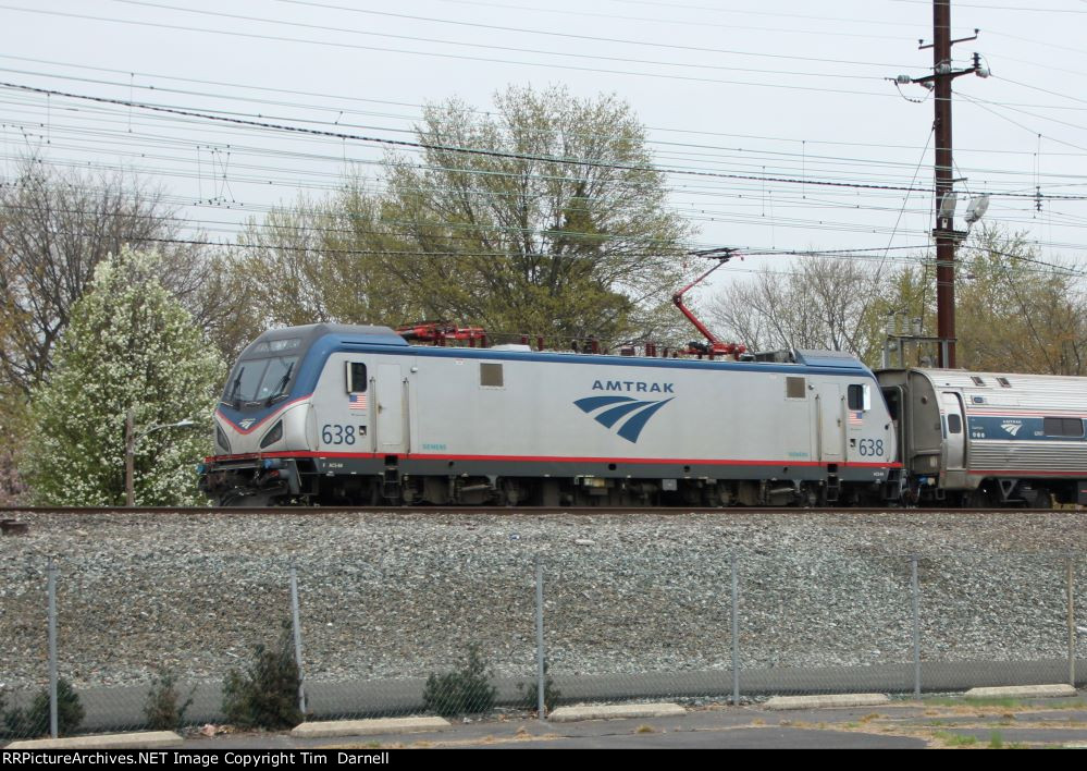 AMTK 638 pushing Keystone train 644